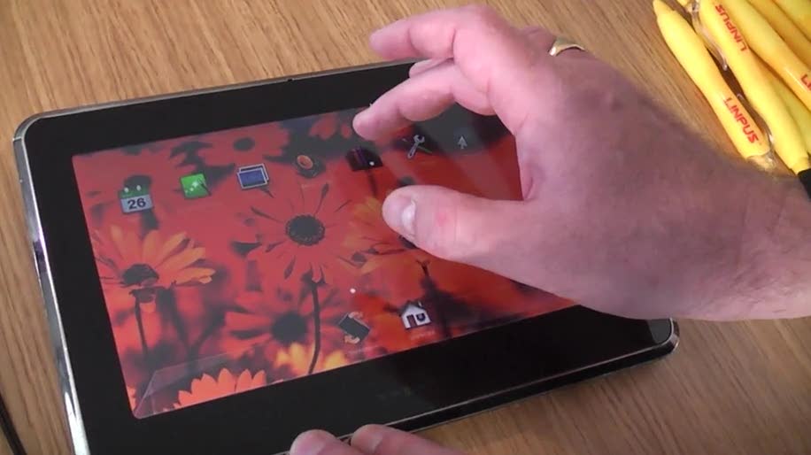 Video: Linpus zeigt Multitouch-UI für MeeGo Linux - WinFuture.de